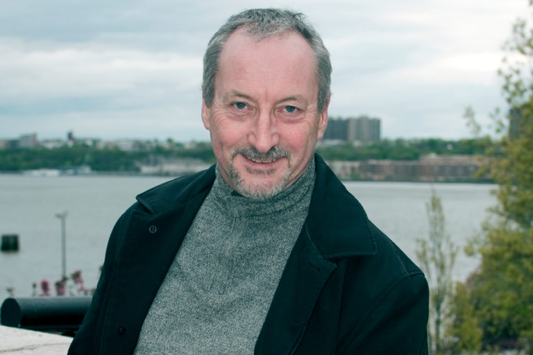 Chatting with the Many Voices of Gerard Doyle – Dan’s Papers