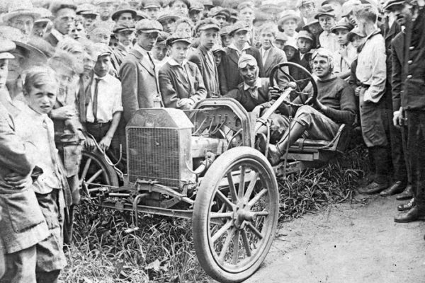 Top 10 Moments in Bridgehampton Racing History – Dan’s Papers