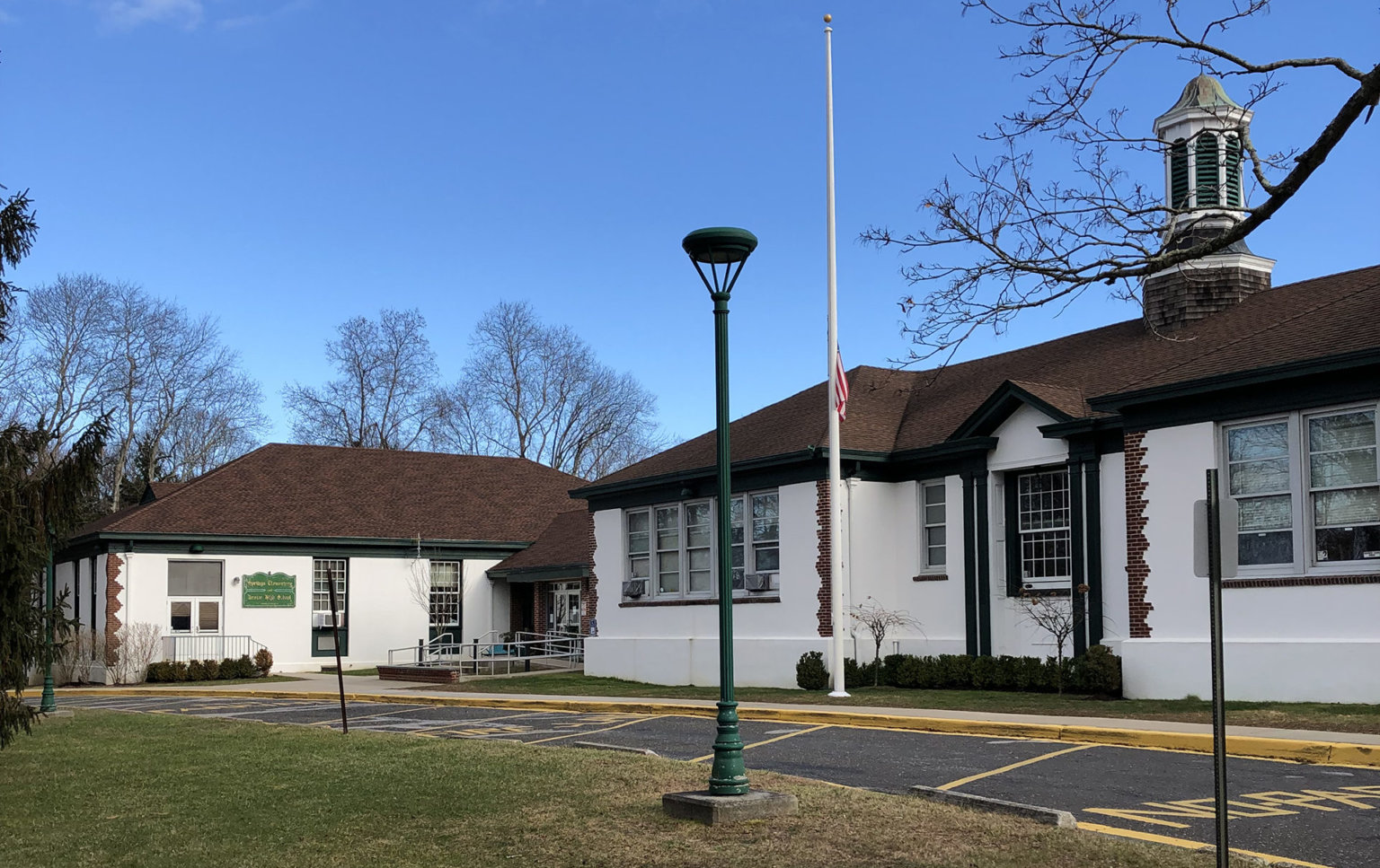 Hamptons Beach Guide 2013: Southampton Village – Dan’s Papers