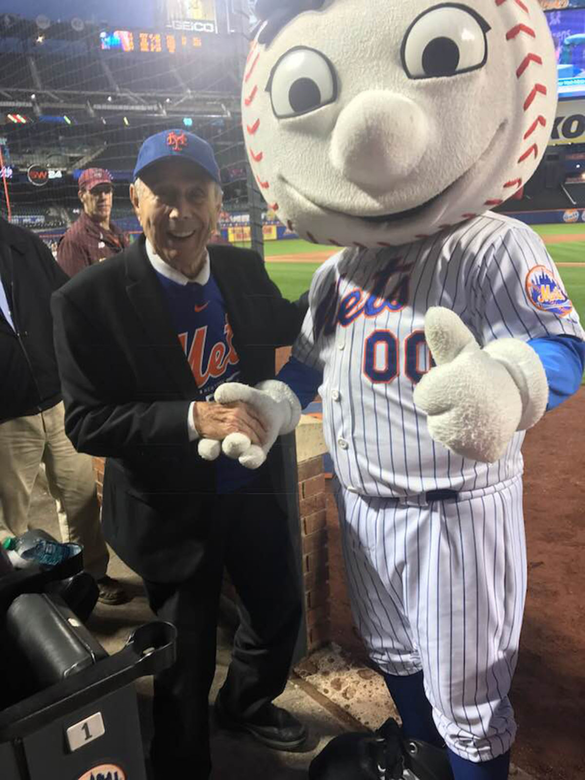 A Walk Down Memory Lane With Pat DeRosa – Dan’s Papers