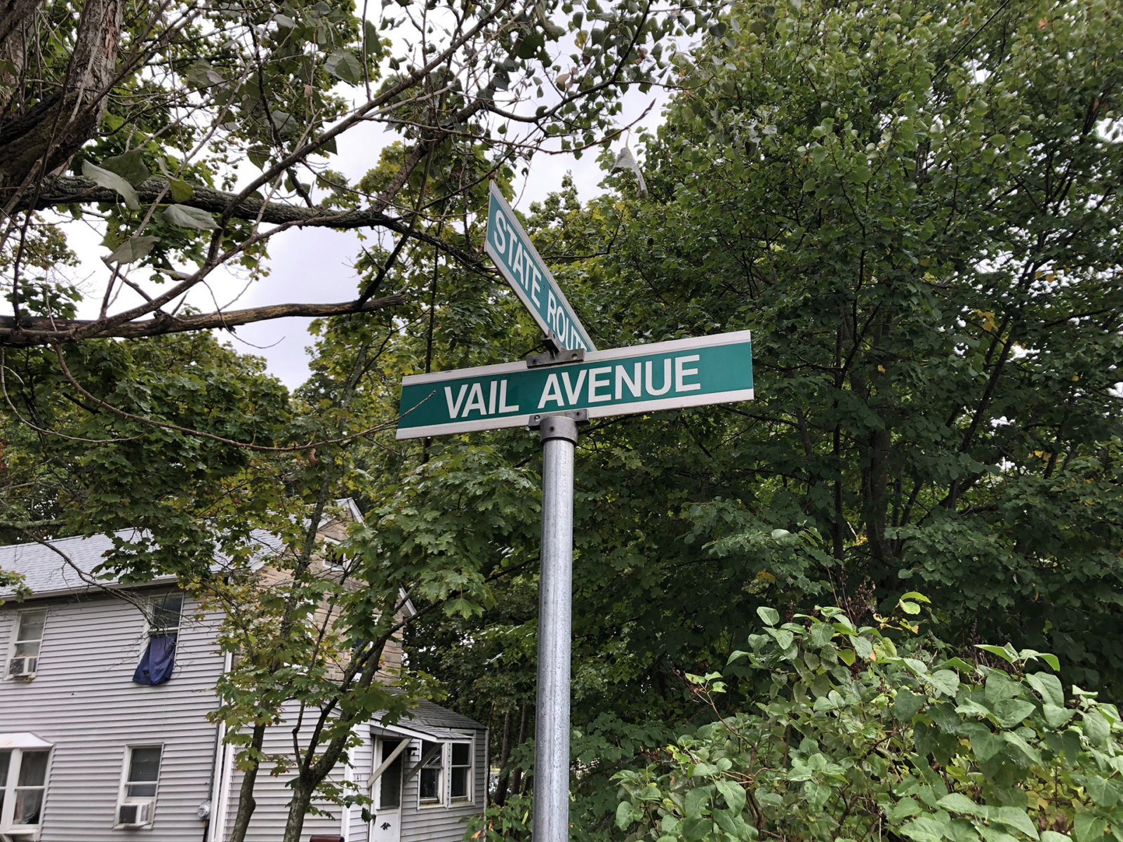 Alleged Riverside Crack Dealer Released – Dan’s Papers