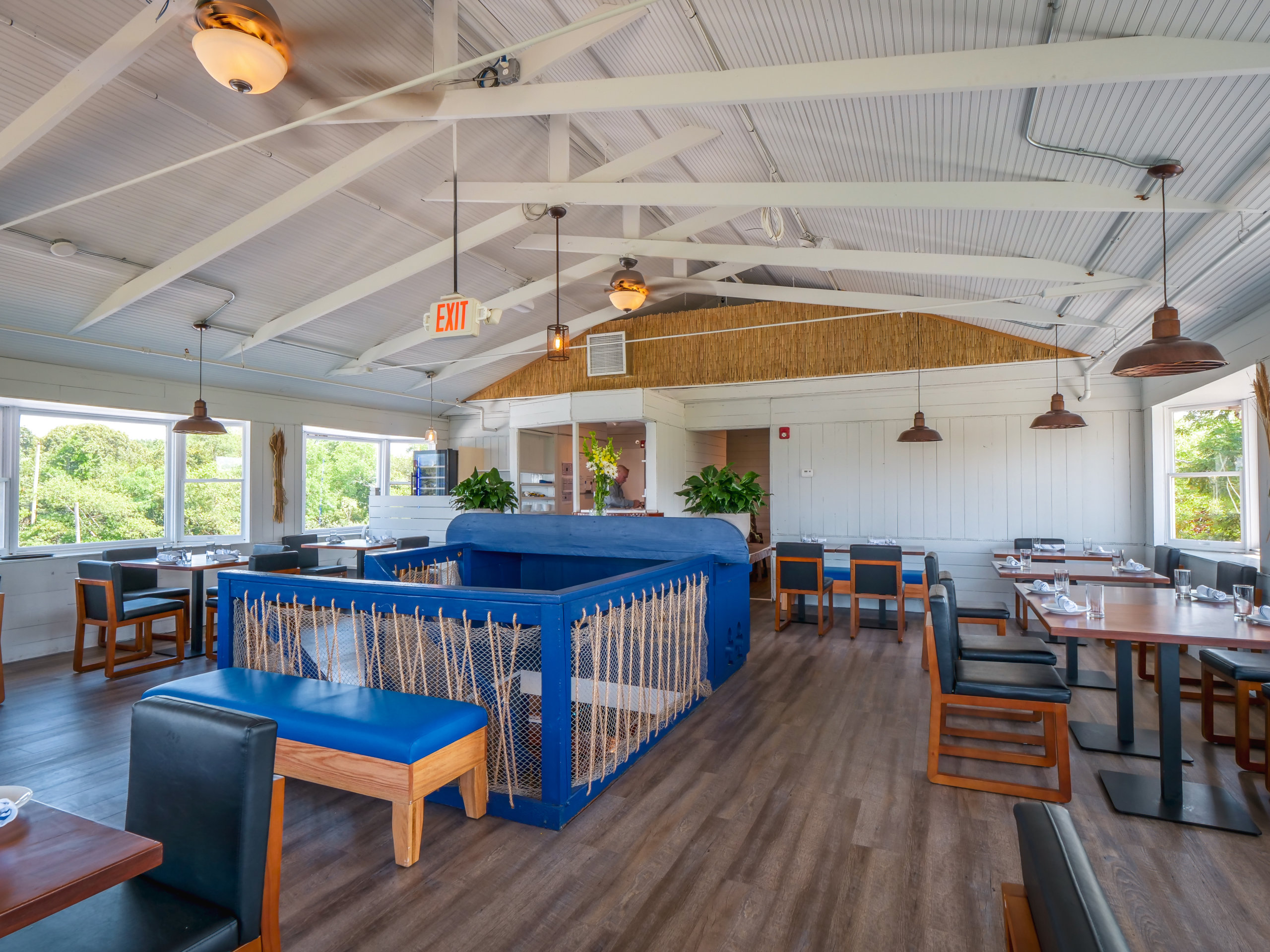 Manna at Lobster Inn: Drew Hiatt Finally Runs His Own Show