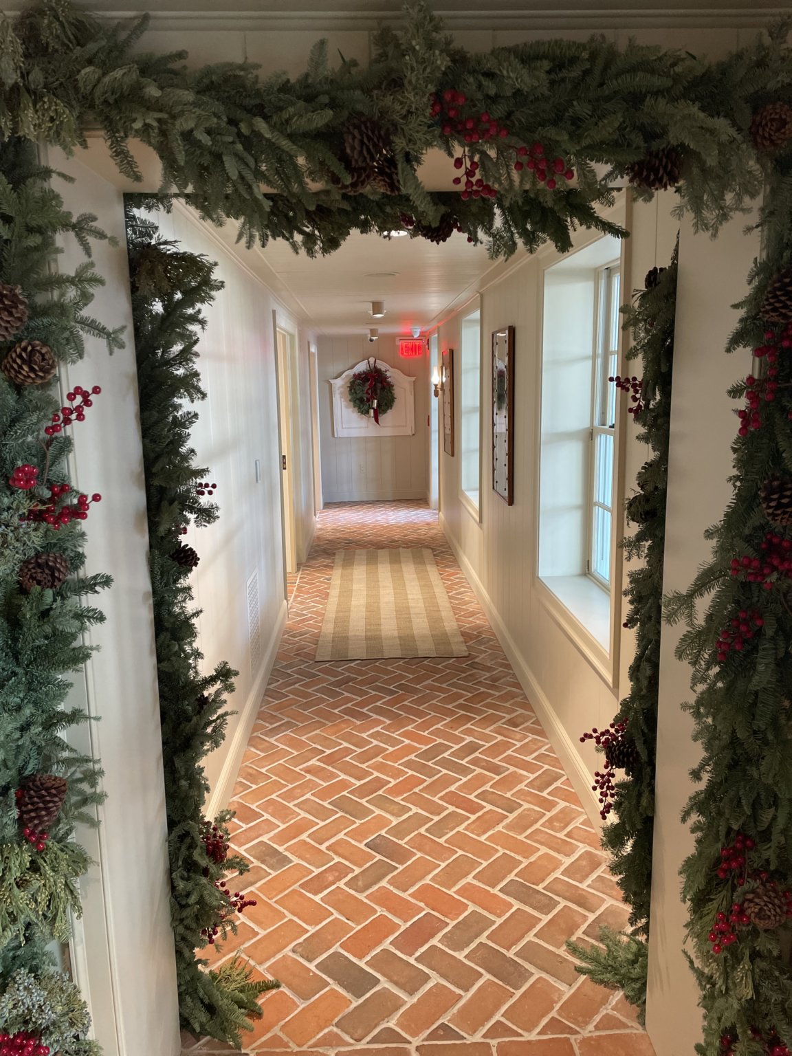 Canoe Place Inn Gets Festive for Holidays in Hampton Bays