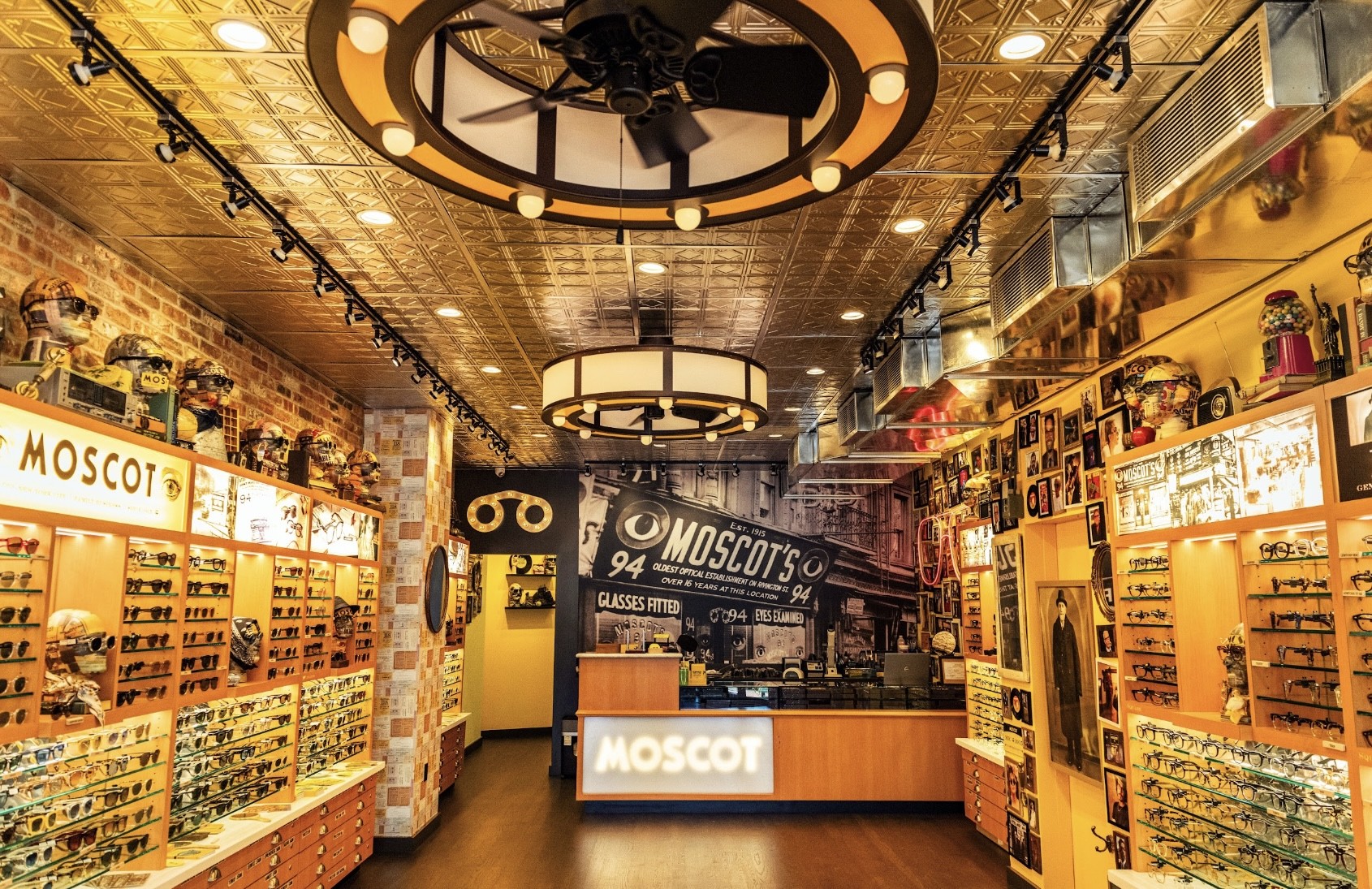 New Moscot Store Brings Luxury Glasses to Southampton