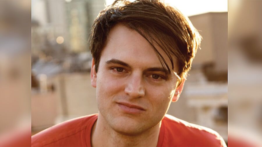 Paintings That Tell a Story at Monika Olko – Dan’s Papers